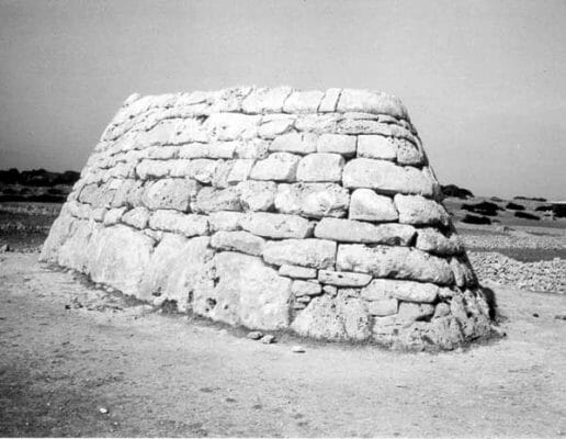 Ancient Tombs and Shrines Faced Sun and Stars – Gen 6 Giants